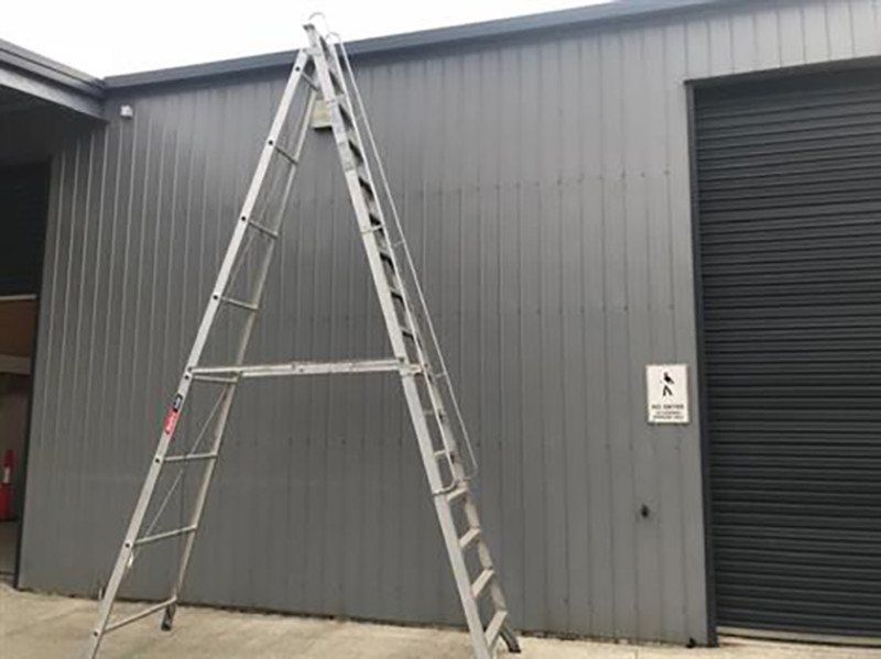Ladders & Scaff – AM HIRE
