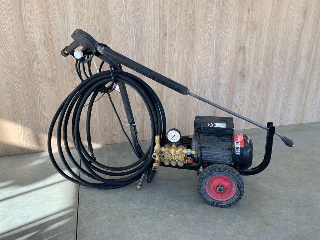 Water Blasters – AM Hire